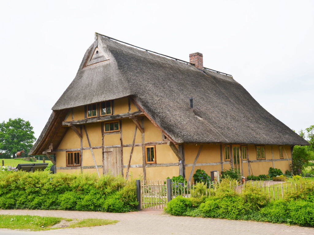 Dechow – DORF DECHOW